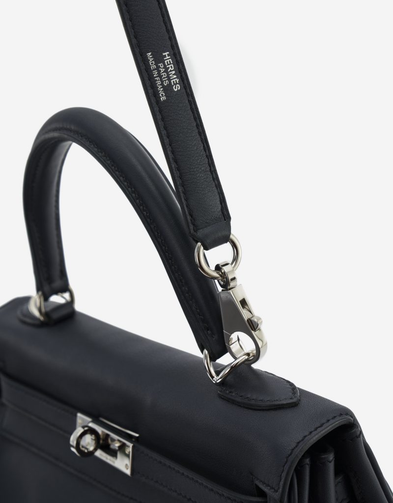 Hermès Kelly 25 Swift Bleu Indigo | SACLÀB