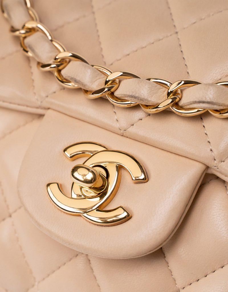 Chanel Timeless Baguette Lamb Beige | SACLÀB