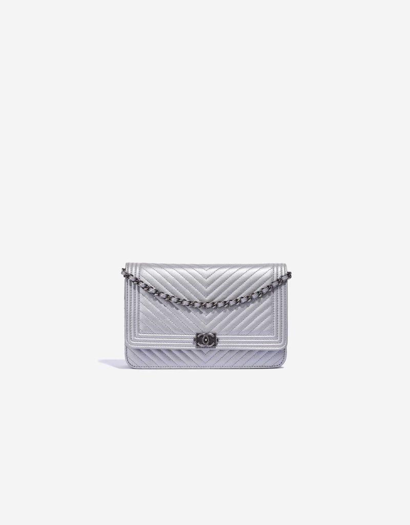 Chanel Handbag Guide: All About The Boy | SACLÀB