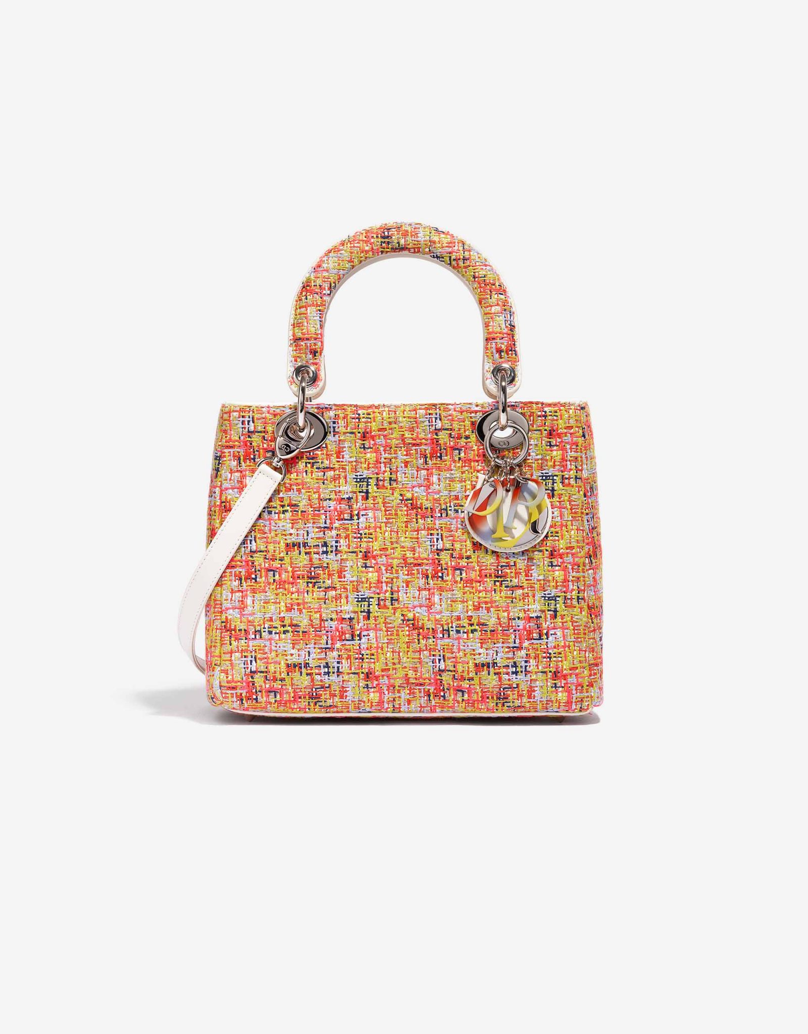 What you need to know before buying the Lady Dior | SACLÀB