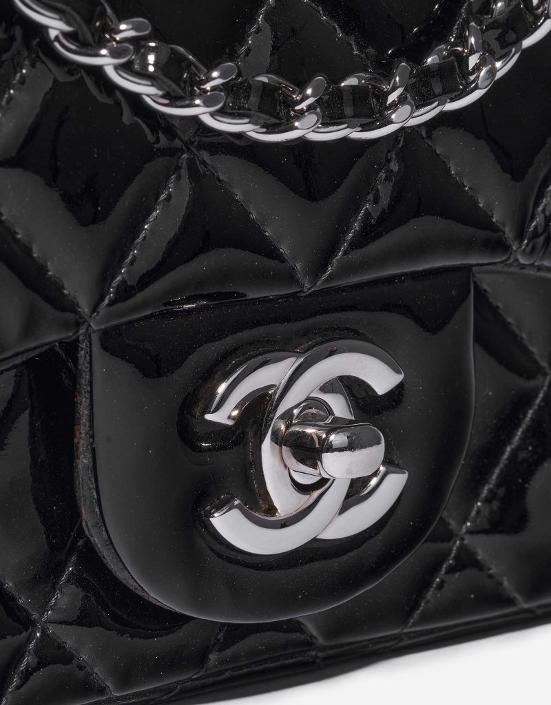 Chanel Timeless Extra Mini Patent Leather Black | SACLÀB