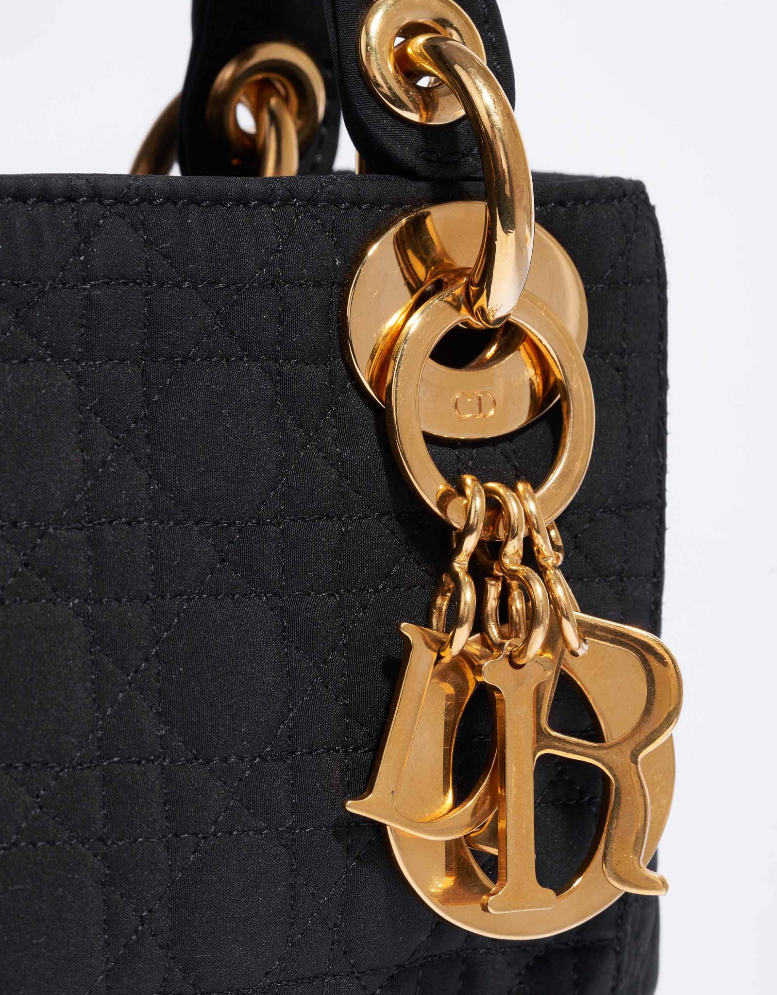 What you need to know before buying the Lady Dior | SACLÀB