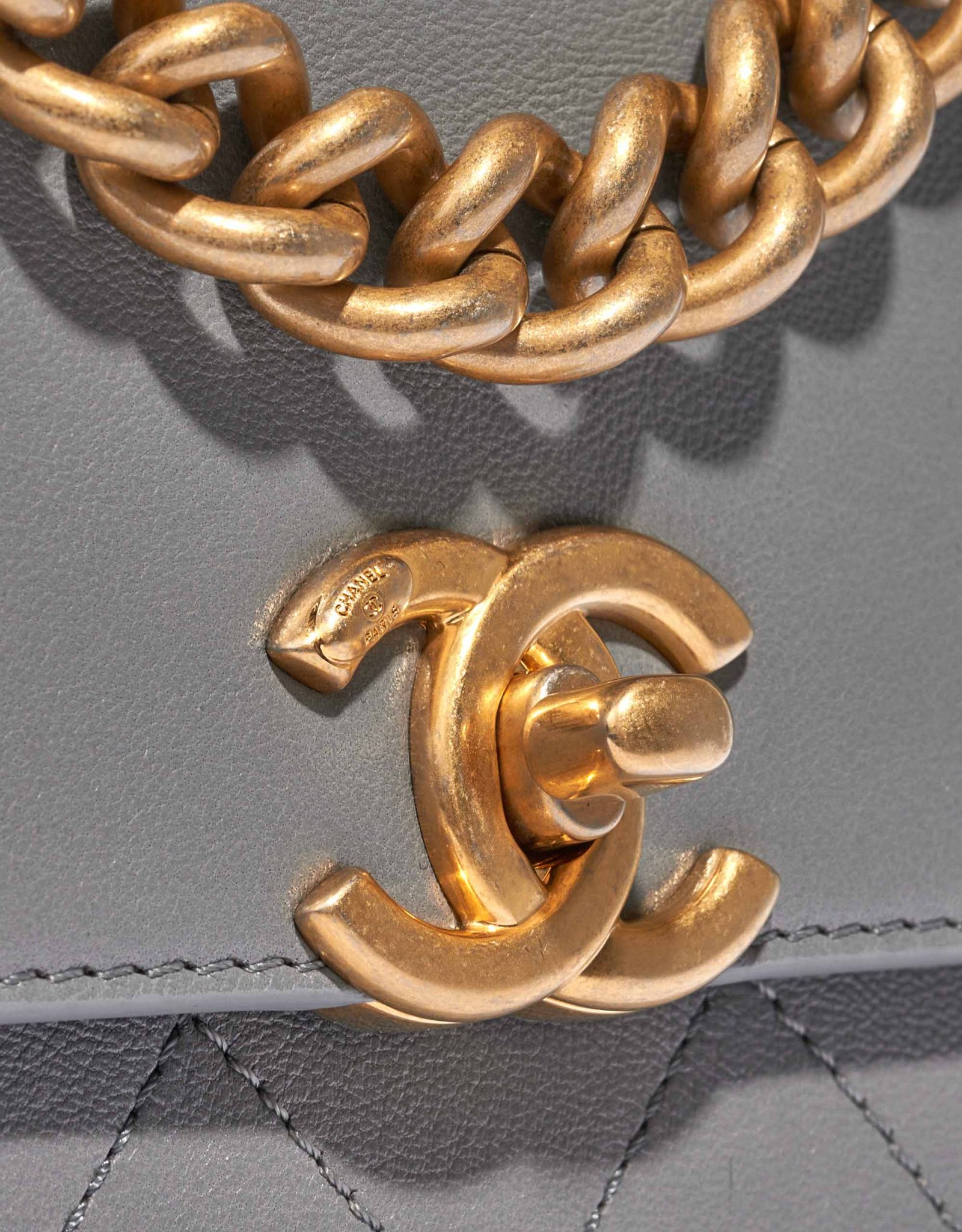 Chanel Timeless Chain Handle Lamb Grey | SACLÀB