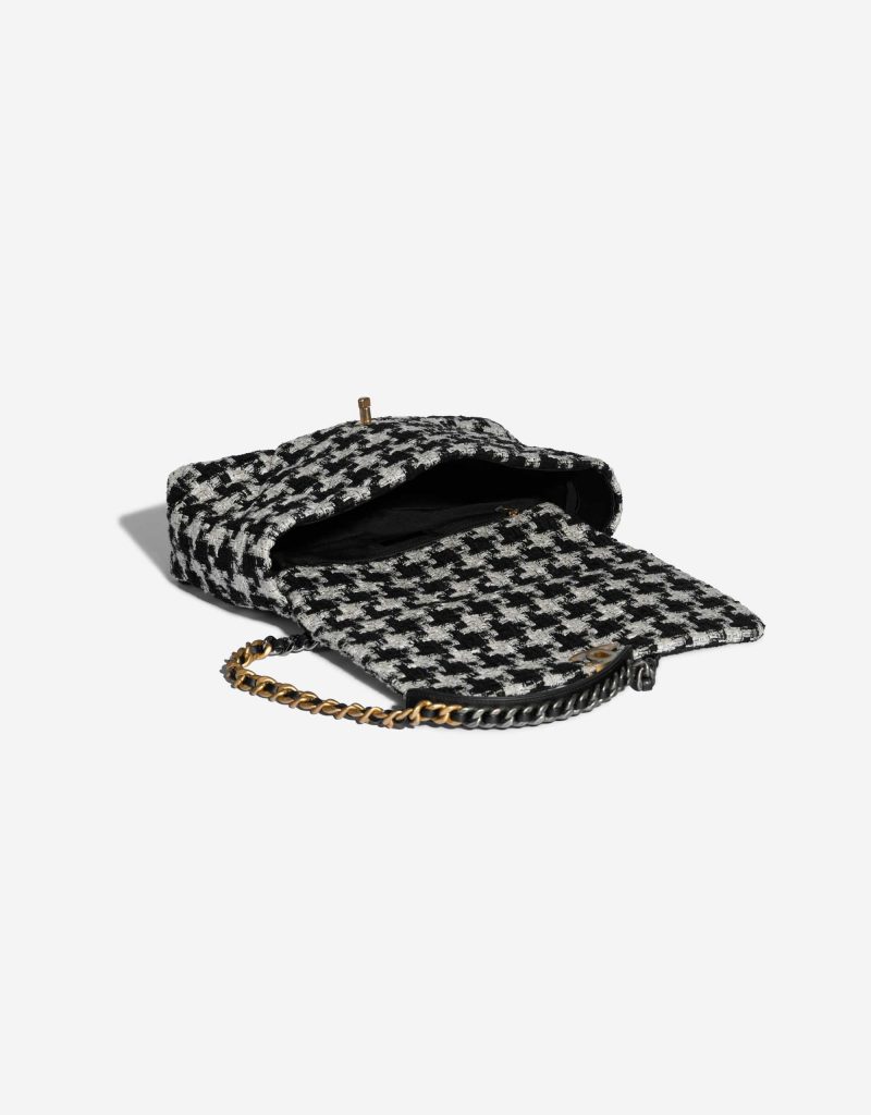 Chanel 19 Large Flap Bag Tweed Black / White | SACLÀB