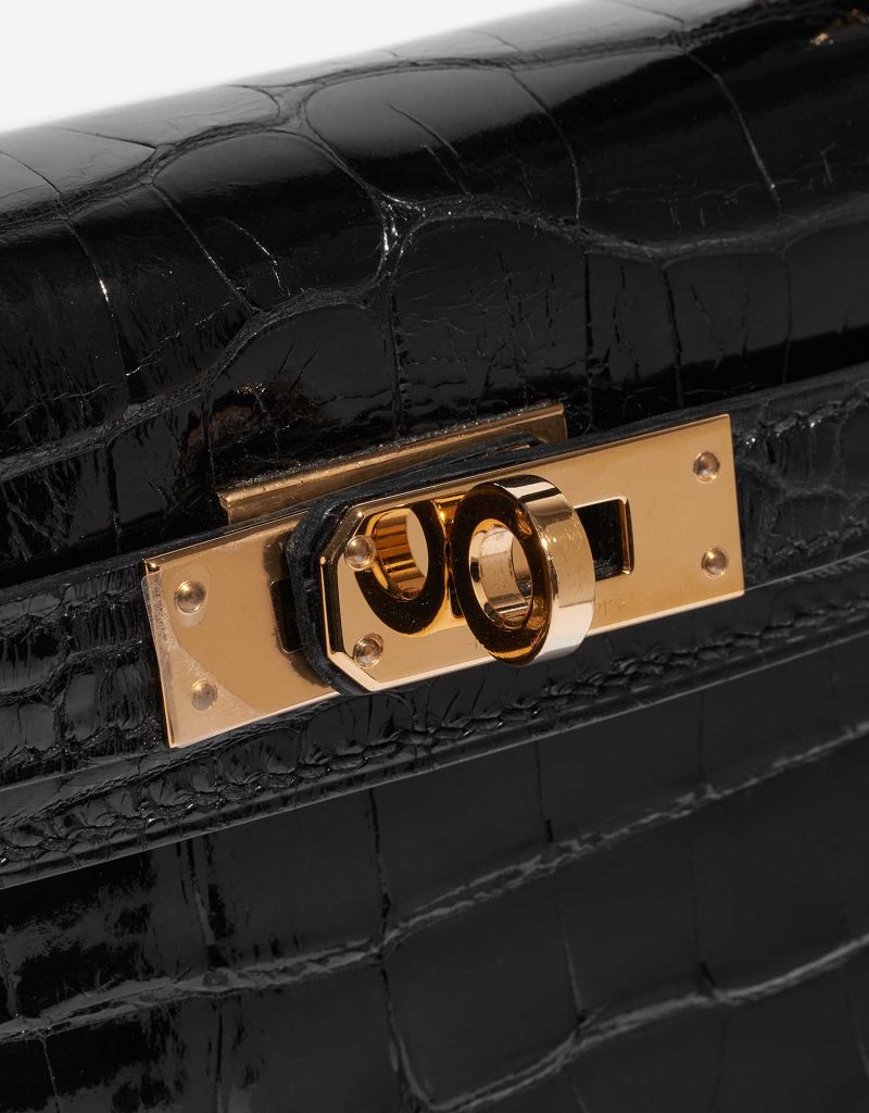 A Closer Look at the Hermès Mini Kelly Bag | SACLÀB