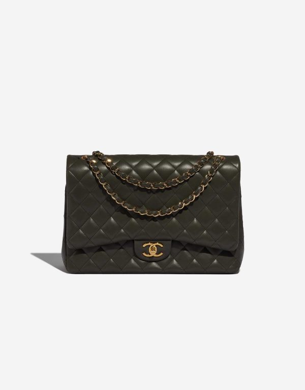 All about buying Chanel's Timeless Classic Flap Bag | SACLÀB