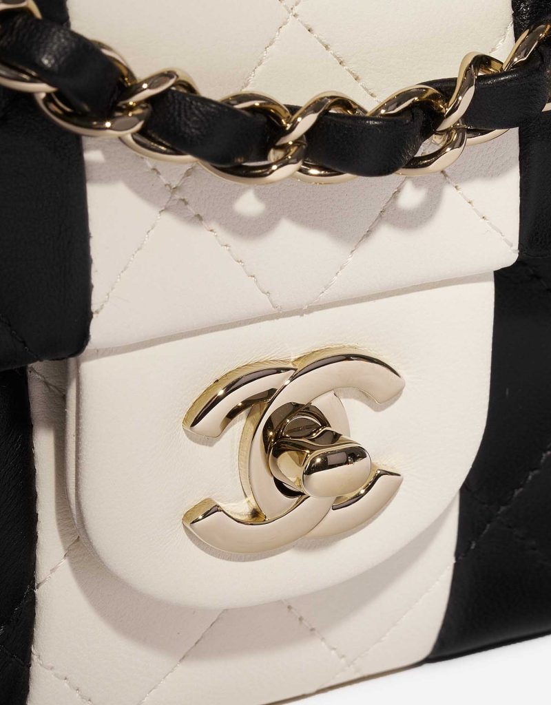 Chanel Leather Types and Materials: An Expert Guide | SACLÀB