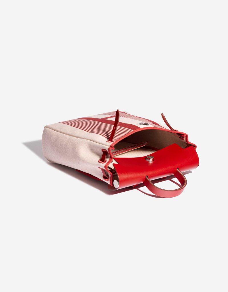 Hermès Herbag Backpack Toile / Vache Hunter Bordeaux / Ecru / Beige ...