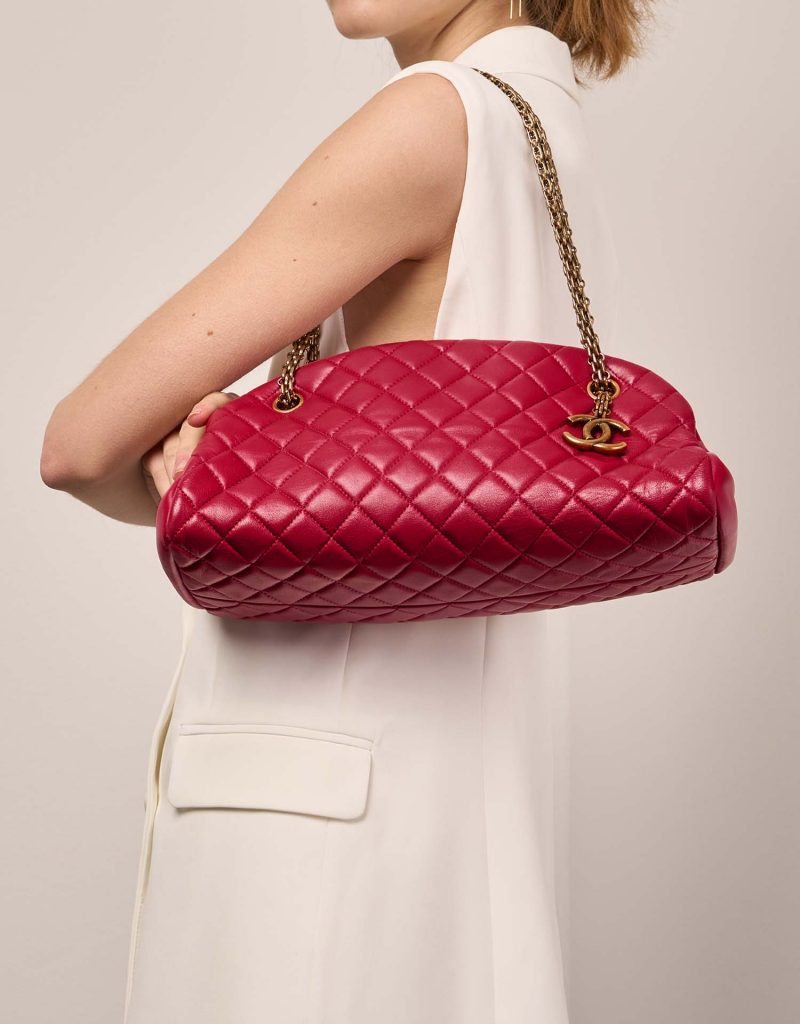 Chanel Bowling Mademoiselle Medium Lamb Raspberry Red | SACLÀB