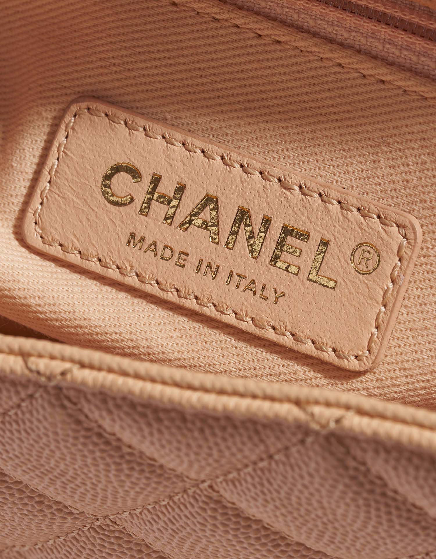 Chanel Timeless Handle Medium Caviar Beige | SACLÀB