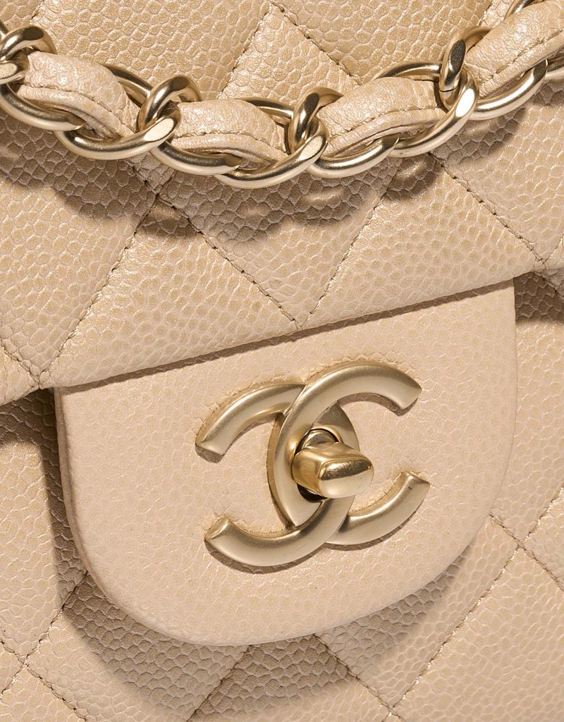 Chanel Timeless Jumbo Caviar Beige | SACLÀB