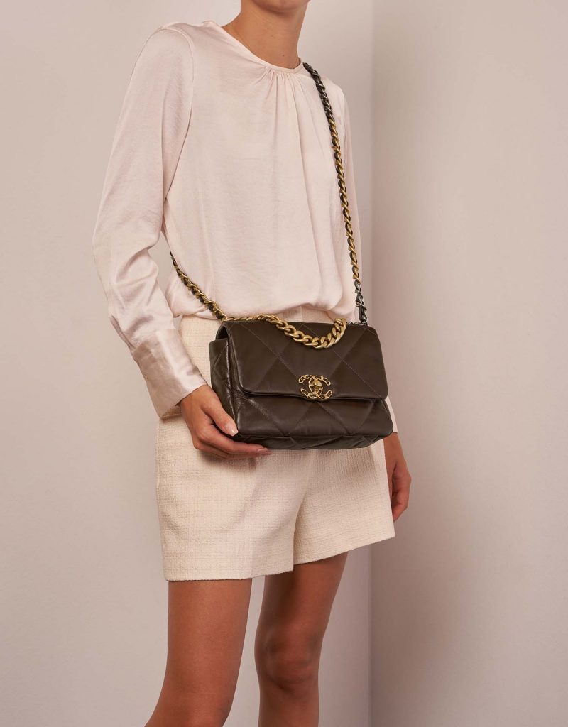 Chanel 19 Flap Bag Lamb Brown | SACLÀB