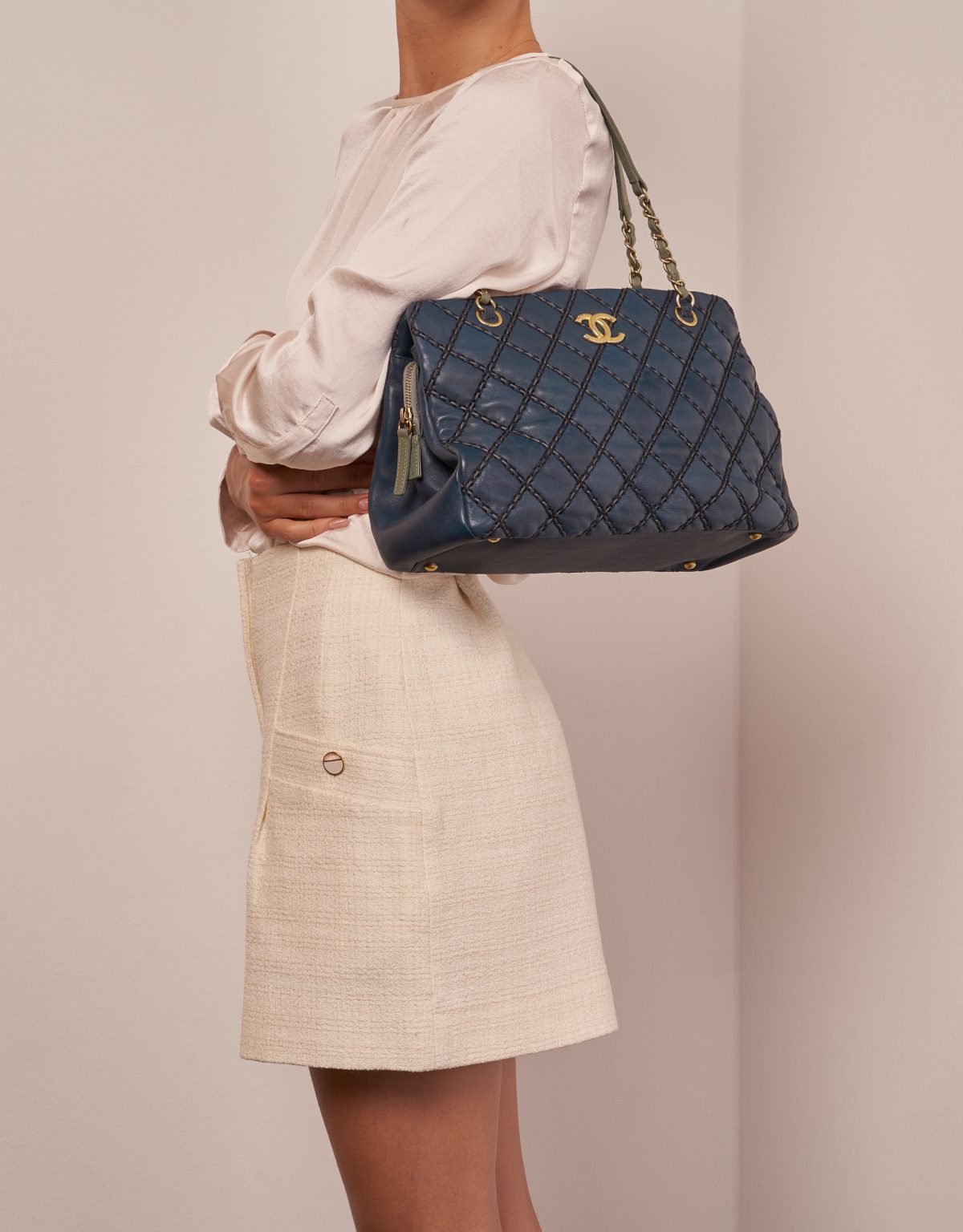 Chanel Shopping Tote Lamb Navy | SACLÀB