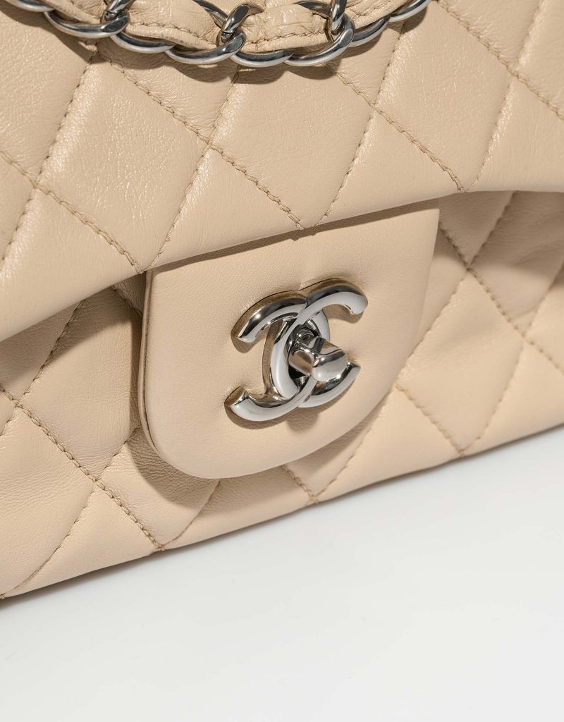 Chanel Timeless Jumbo Lamb Beige | SACLÀB