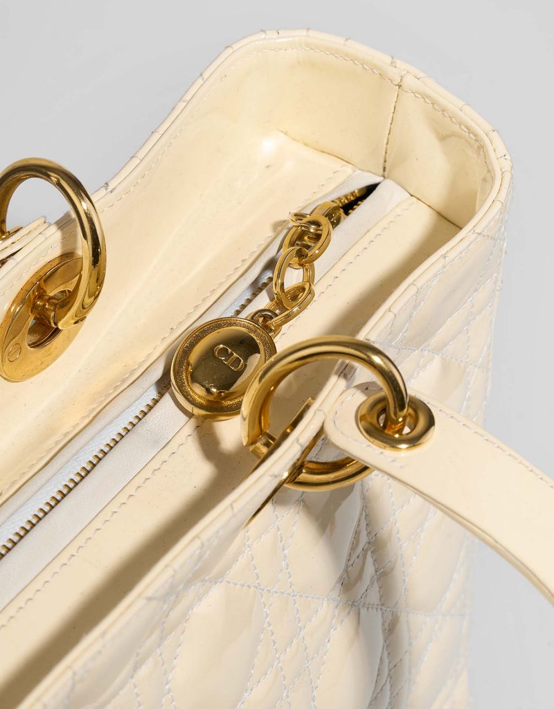 Dior Lady Large Patent White | SACLÀB