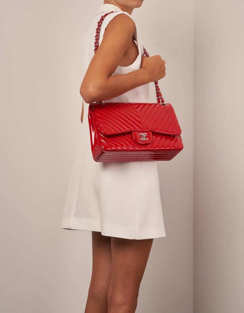 Chanel Timeless Chevron Jumbo Patent Red | SACLÀB