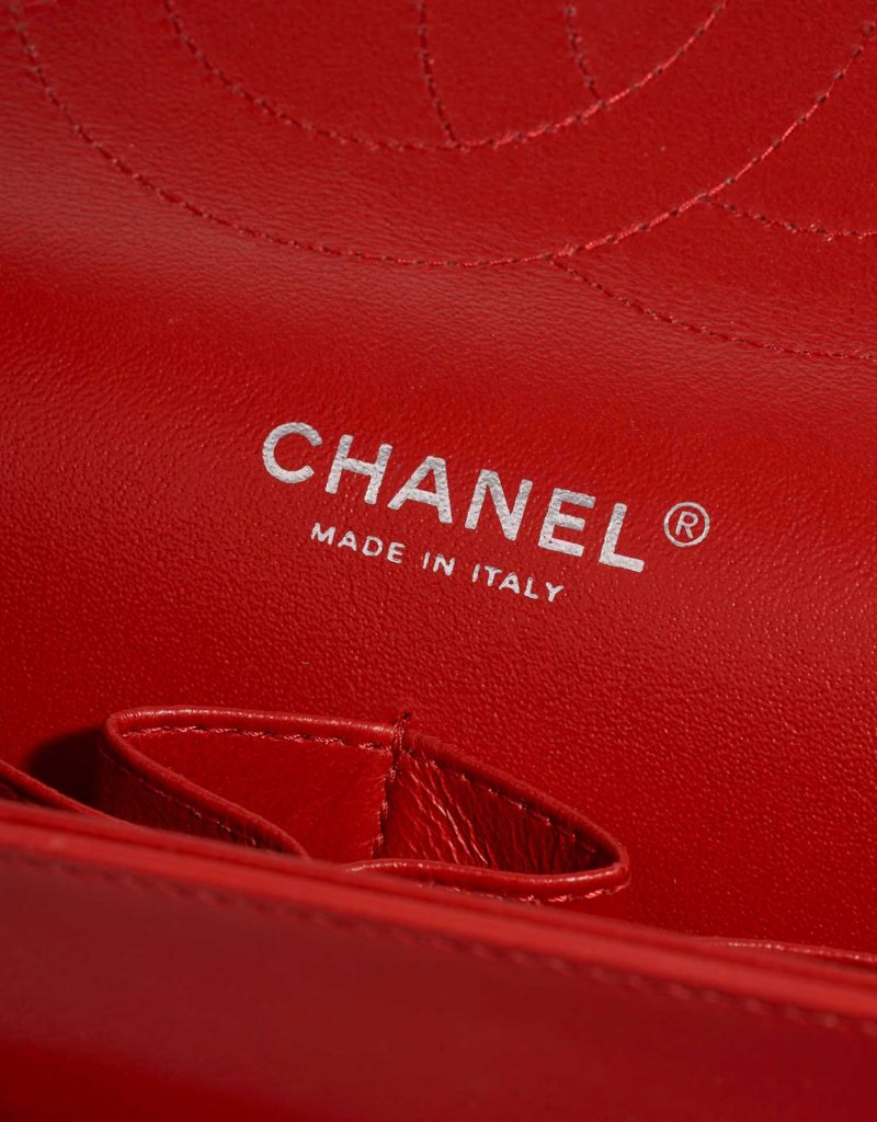 Chanel Timeless Chevron Jumbo Patent Red | SACLÀB