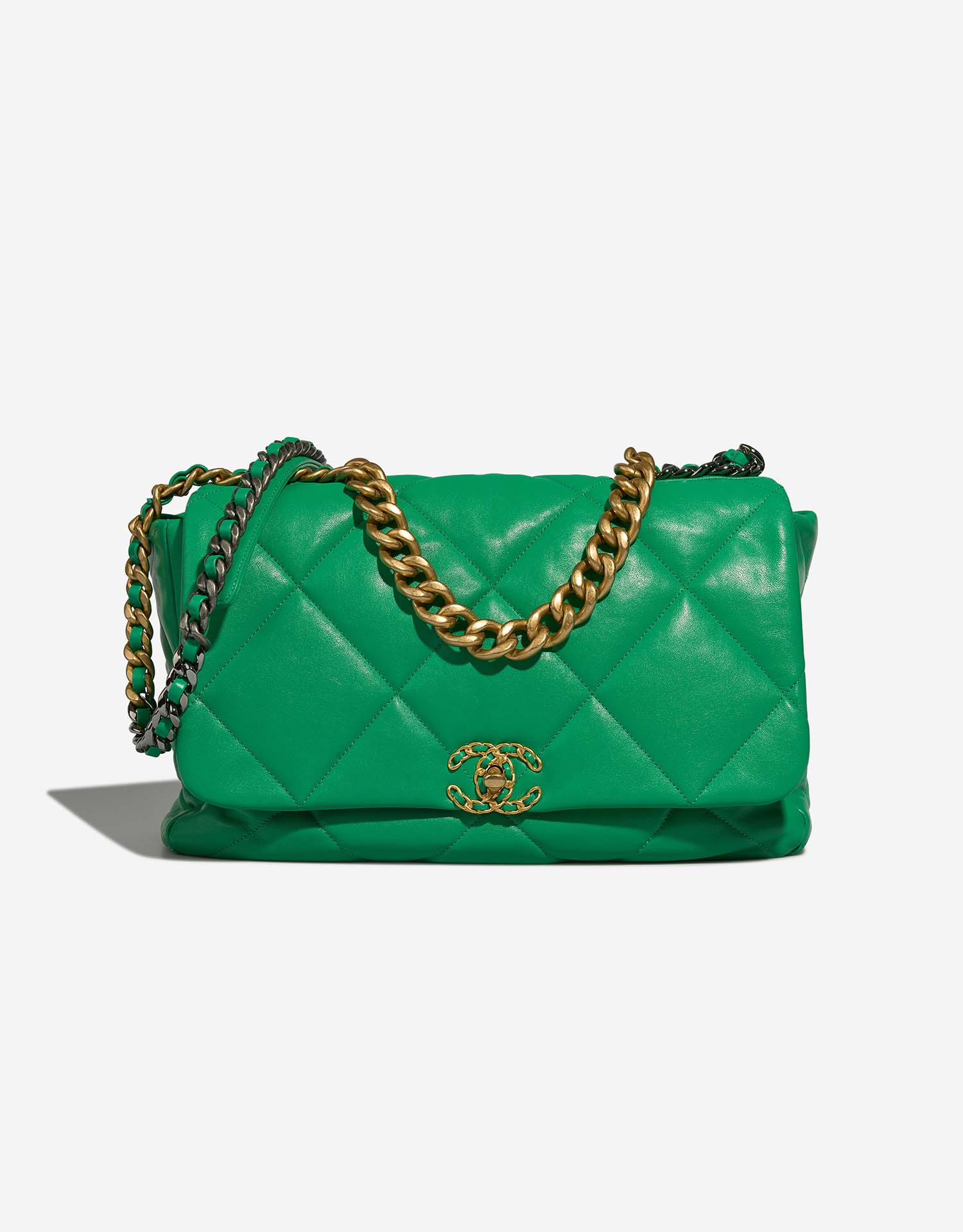 Chanel 19 Maxi Flap Bag Lamb Green | SACLÀB