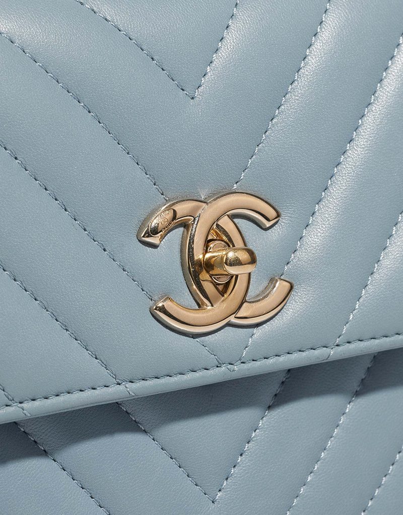 Chanel Trendy CC Medium Lamb Blue | SACLÀB