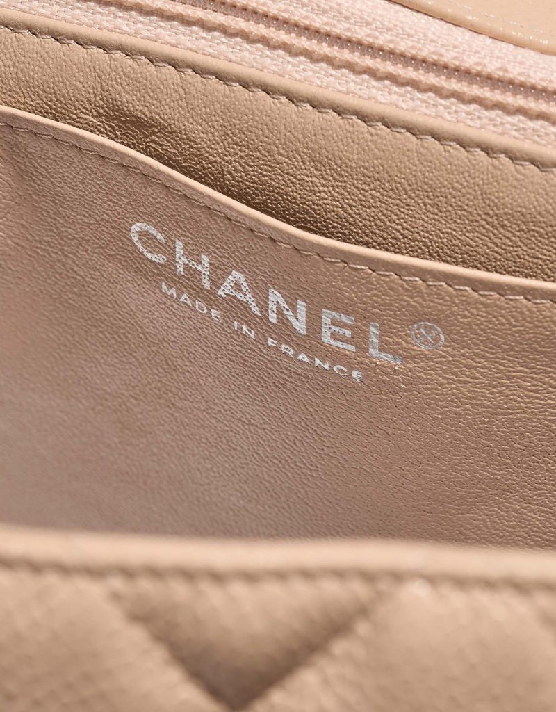 Chanel Timeless Jumbo Caviar Beige | SACLÀB