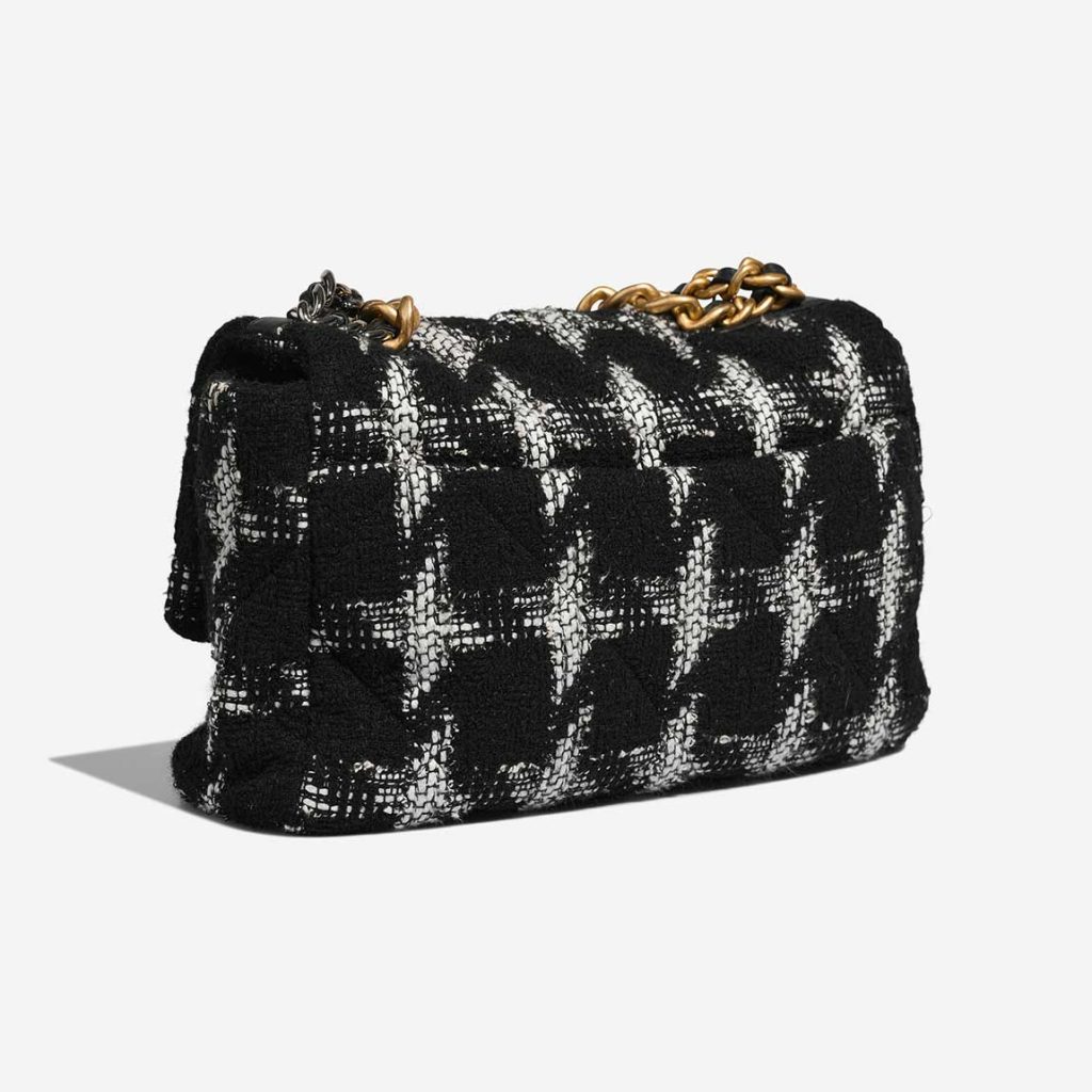 Chanel 19 Large Flap Bag Tweed Black / White | SACLÀB