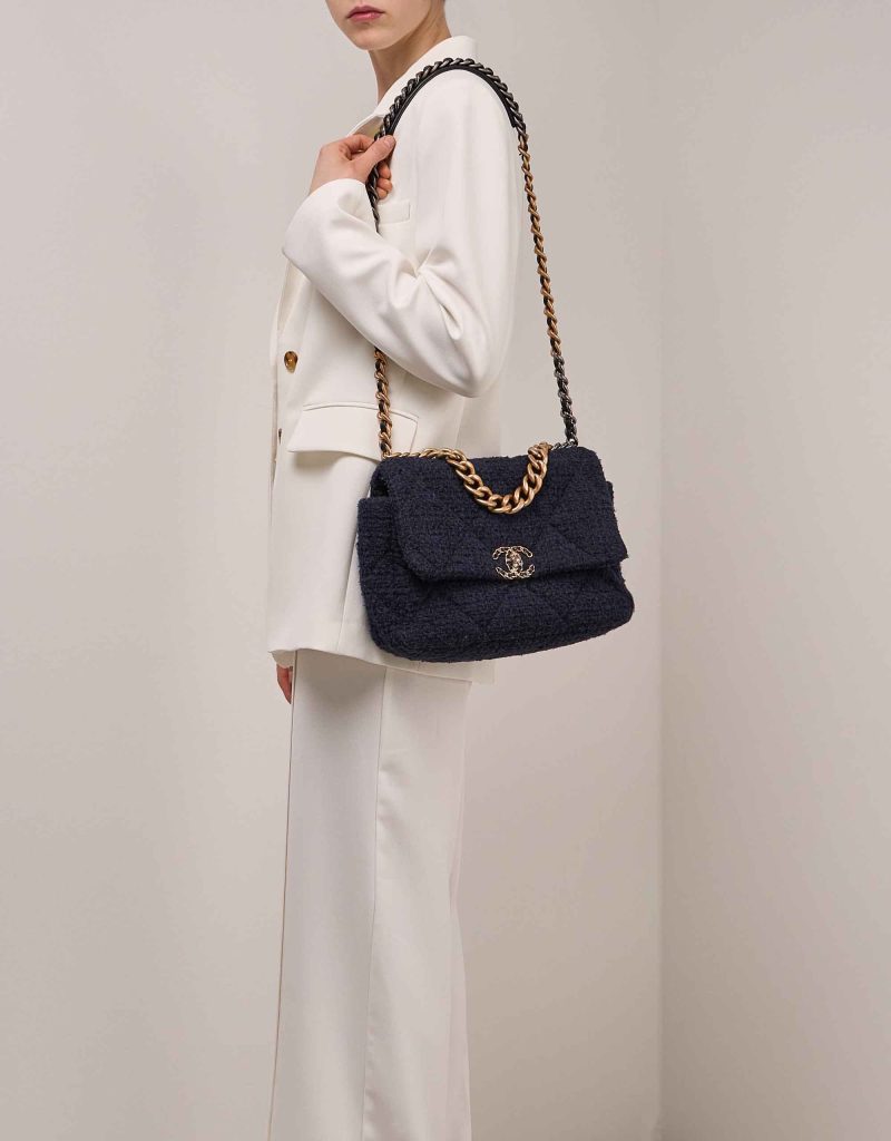 Chanel 19 Flap Bag Tweed / Lamb Dark Blue / Black | SACLÀB