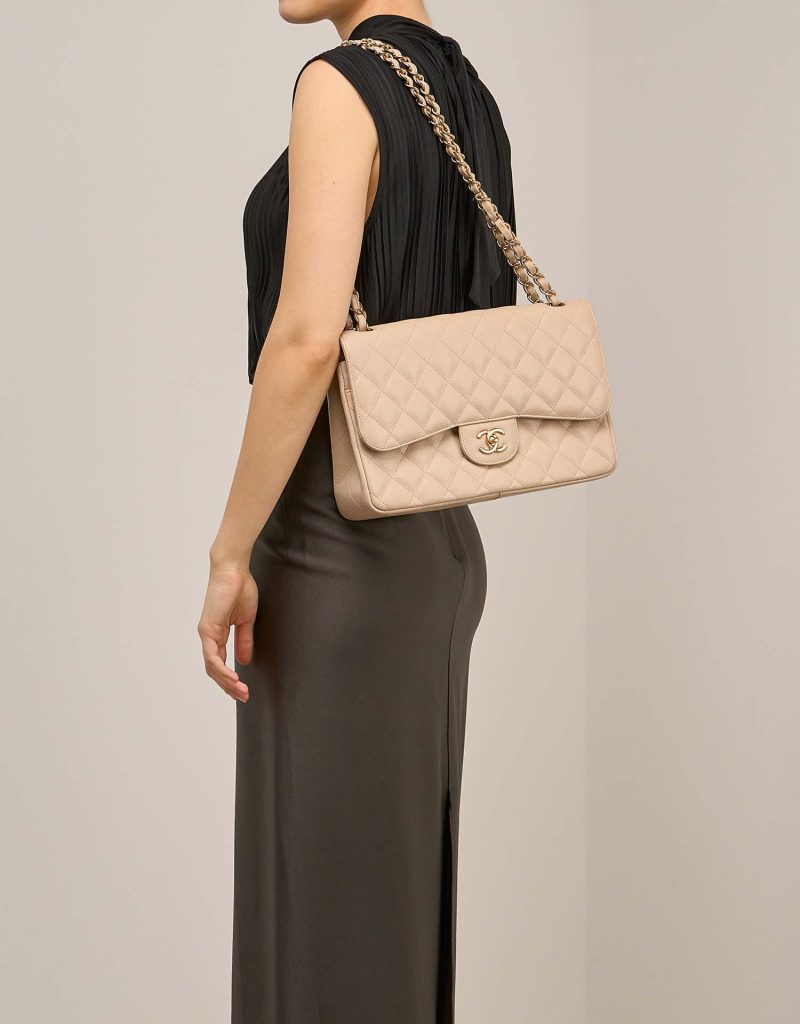 Chanel Timeless Jumbo Caviar Beige | SACLÀB