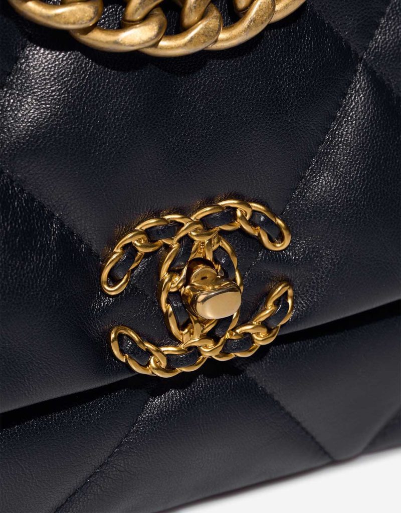 Chanel 19 Flap Bag Lamb Navy | SACLÀB