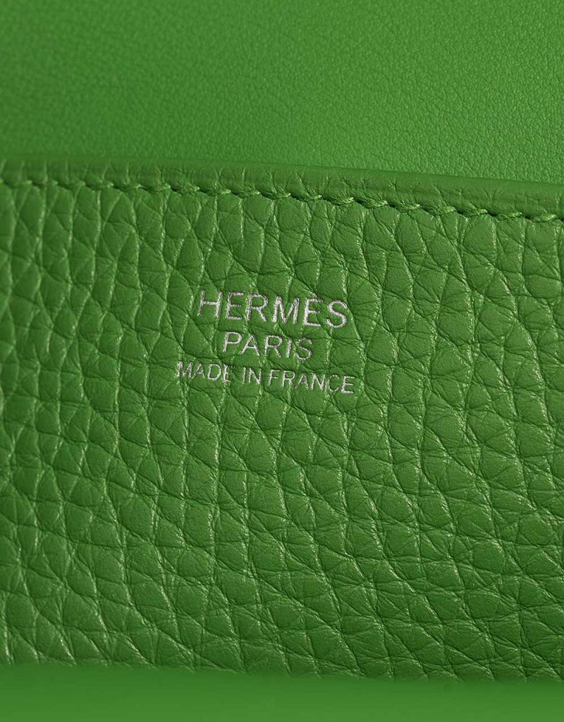 Hermès Halzan 25 Taurillon Clémence Vert Yucca | SACLÀB