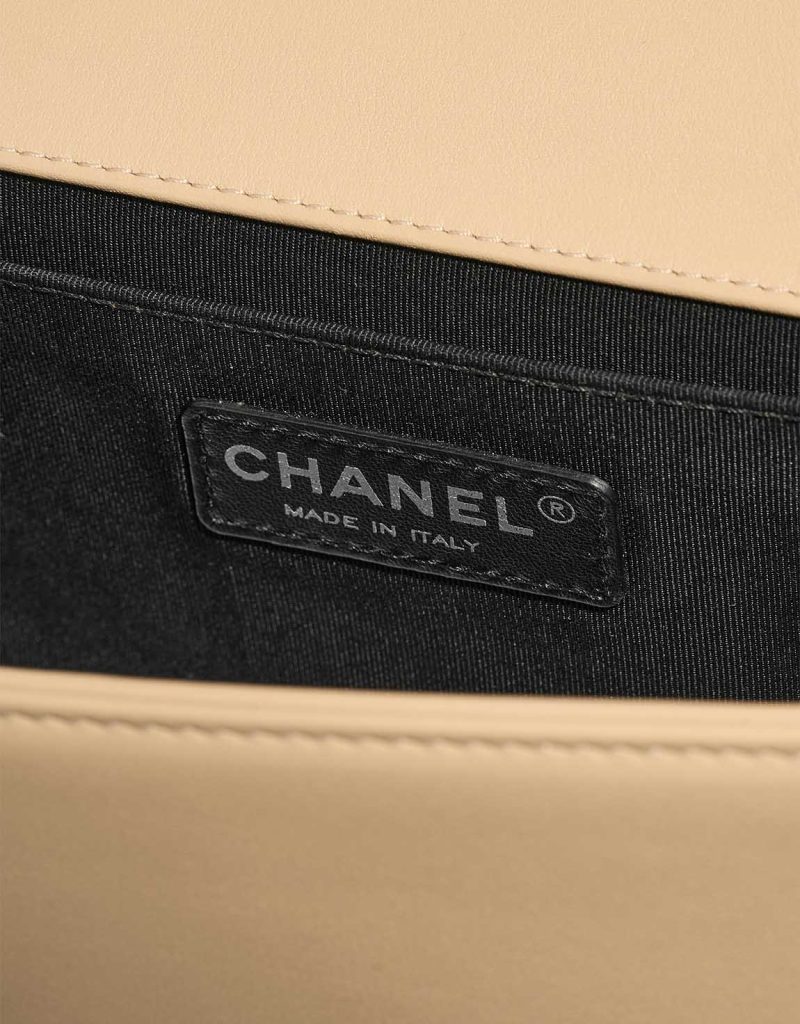 Chanel Boy Medium Lamb Beige | SACLÀB