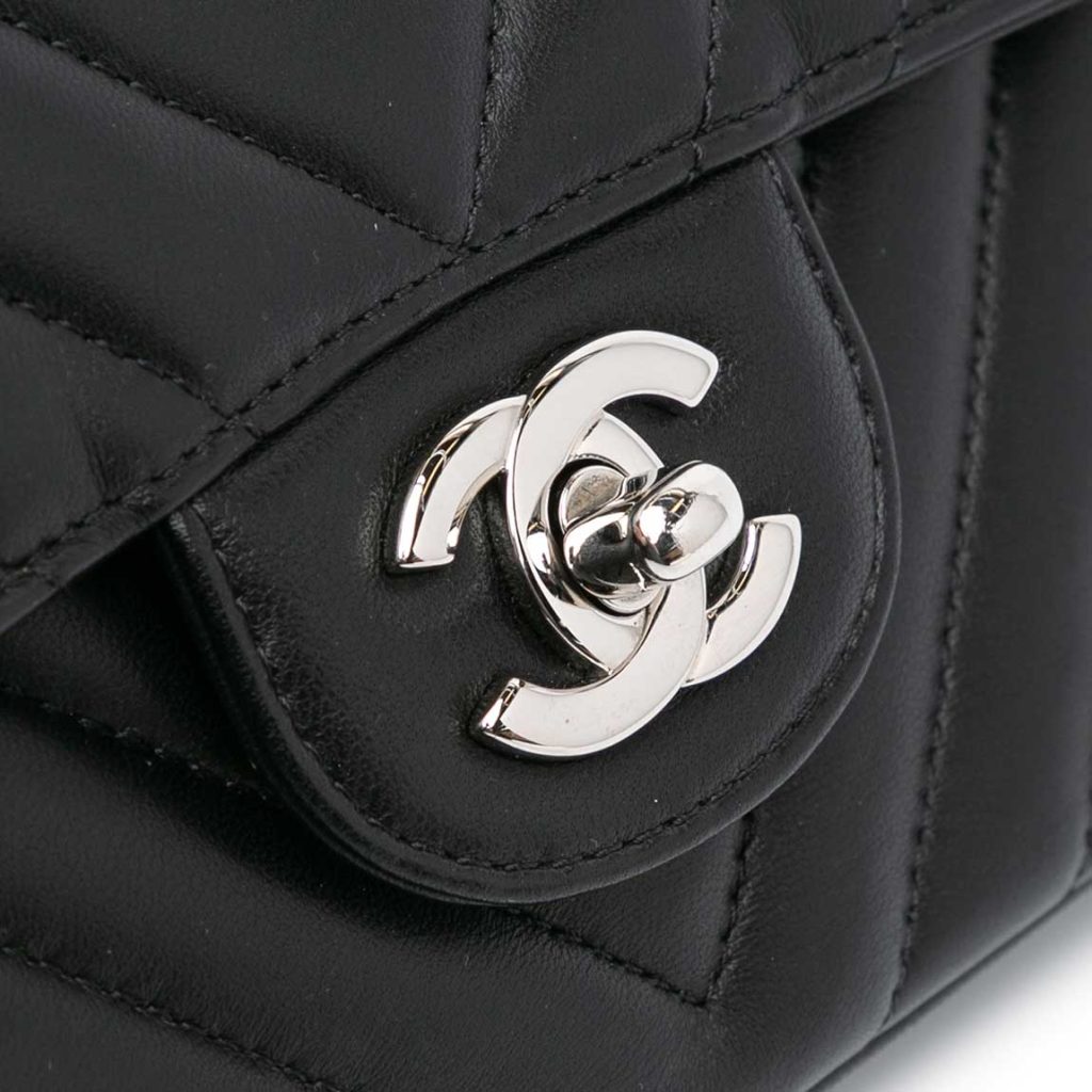 Find Your Chanel Flap Bag Size | SACLÀB