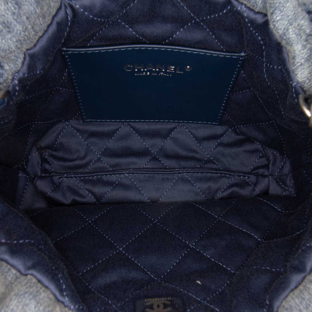 Chanel 22 Mini Denim Blue | SACLÀB